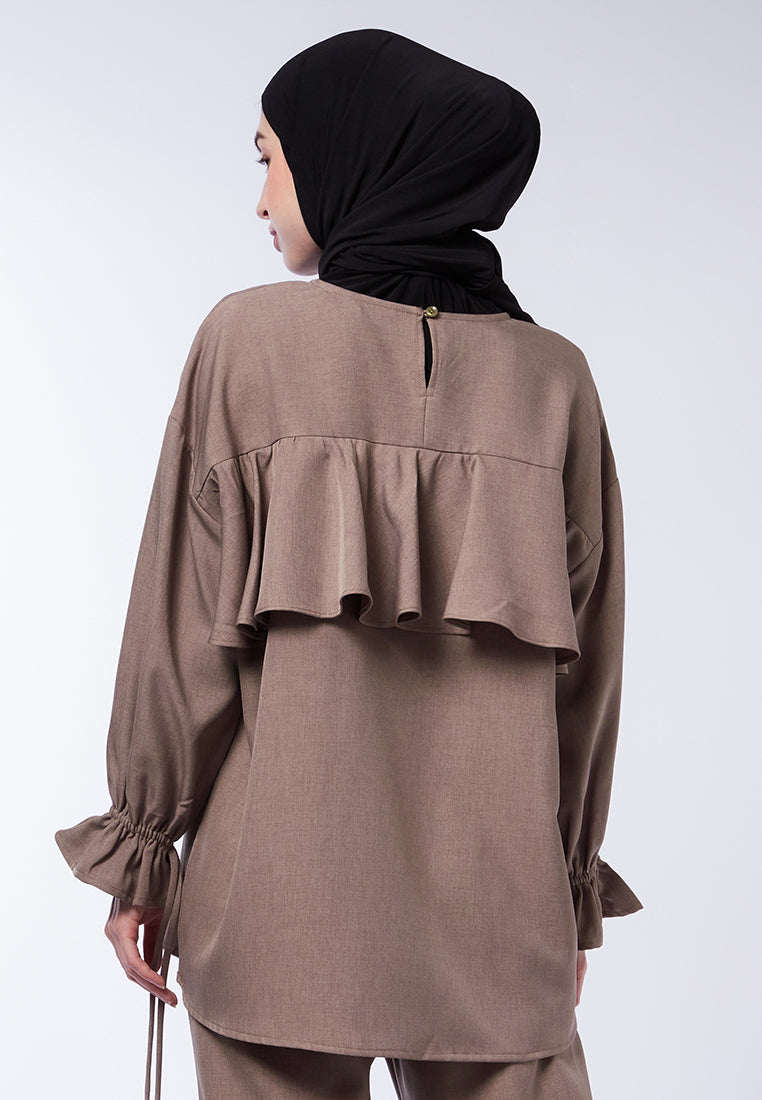 FLARE DETAIL BLOUSE | Jenahara