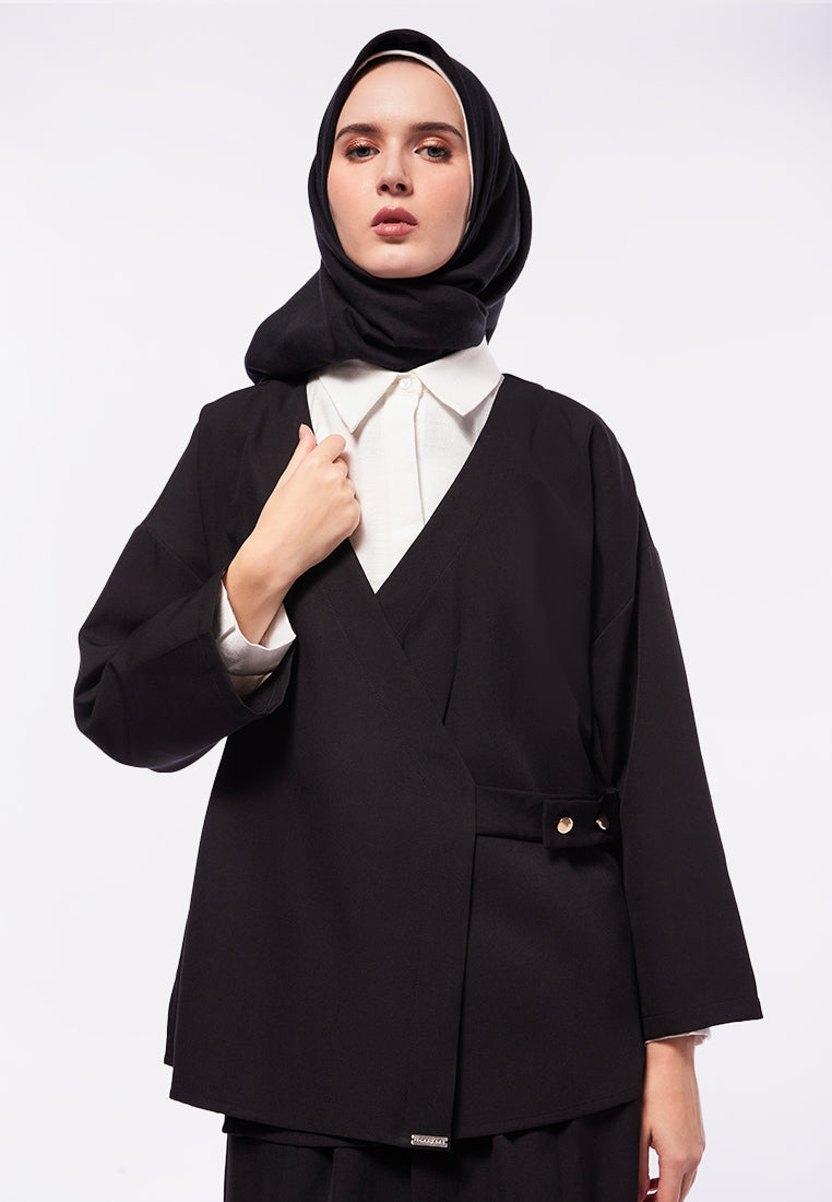 OVERSIZED OUTER | Jenahara
